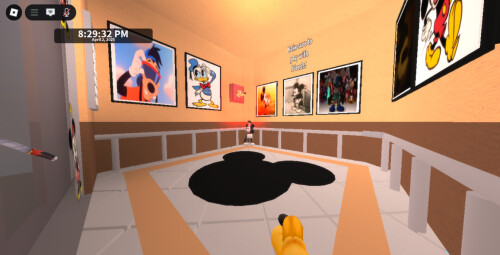Mickey Mouse Elevator [Nueva actualización de la temporada 12] - Roblox