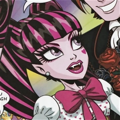 draculaura monster high matching pfp