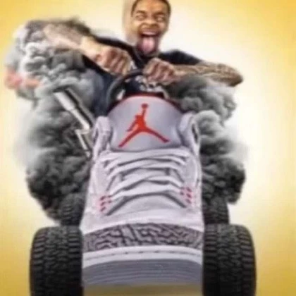 flightreacts riding a shoe