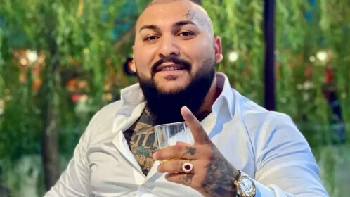 Dani Mocanu Obby - Roblox